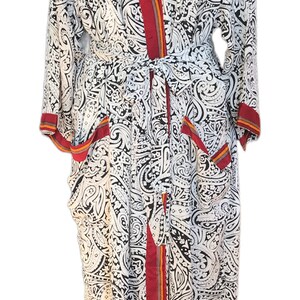 Vintage Silk Bath Robe Upcycled Silk Sari Kimono Dressing - Etsy