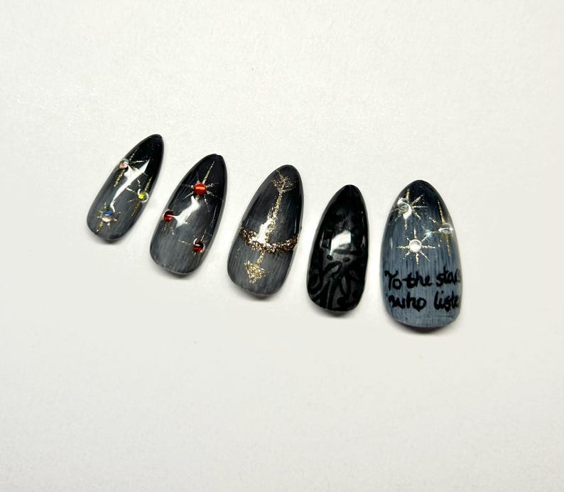 ACOTAR Feyre Inspired Dark Press-on Nails - Etsy