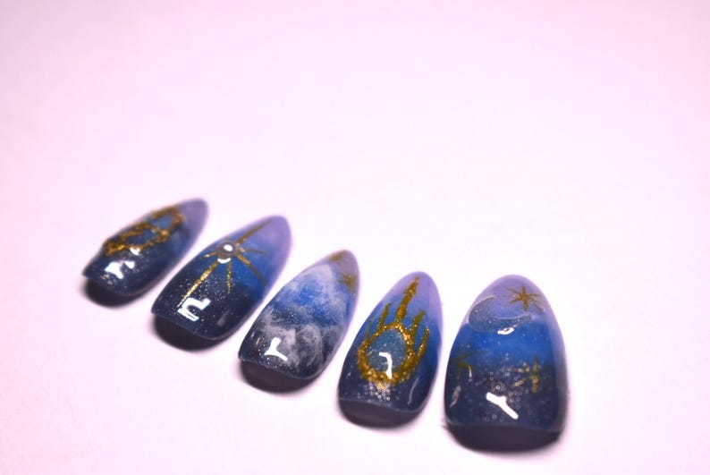 ACOTAR | Night Court Velaris Inspired Press on Nails - Etsy