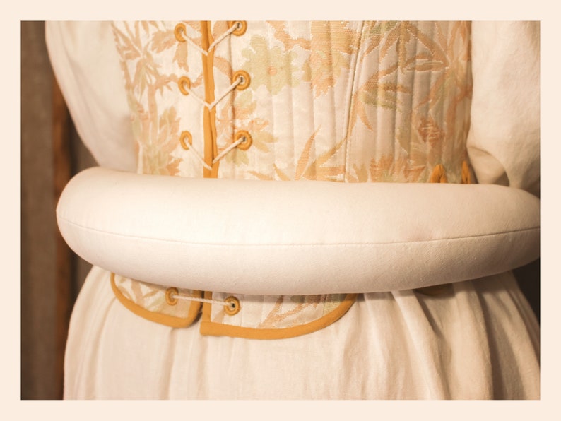 Crescent Bum Roll, Historical 15th & 17th Century Bum Roll - Etsy