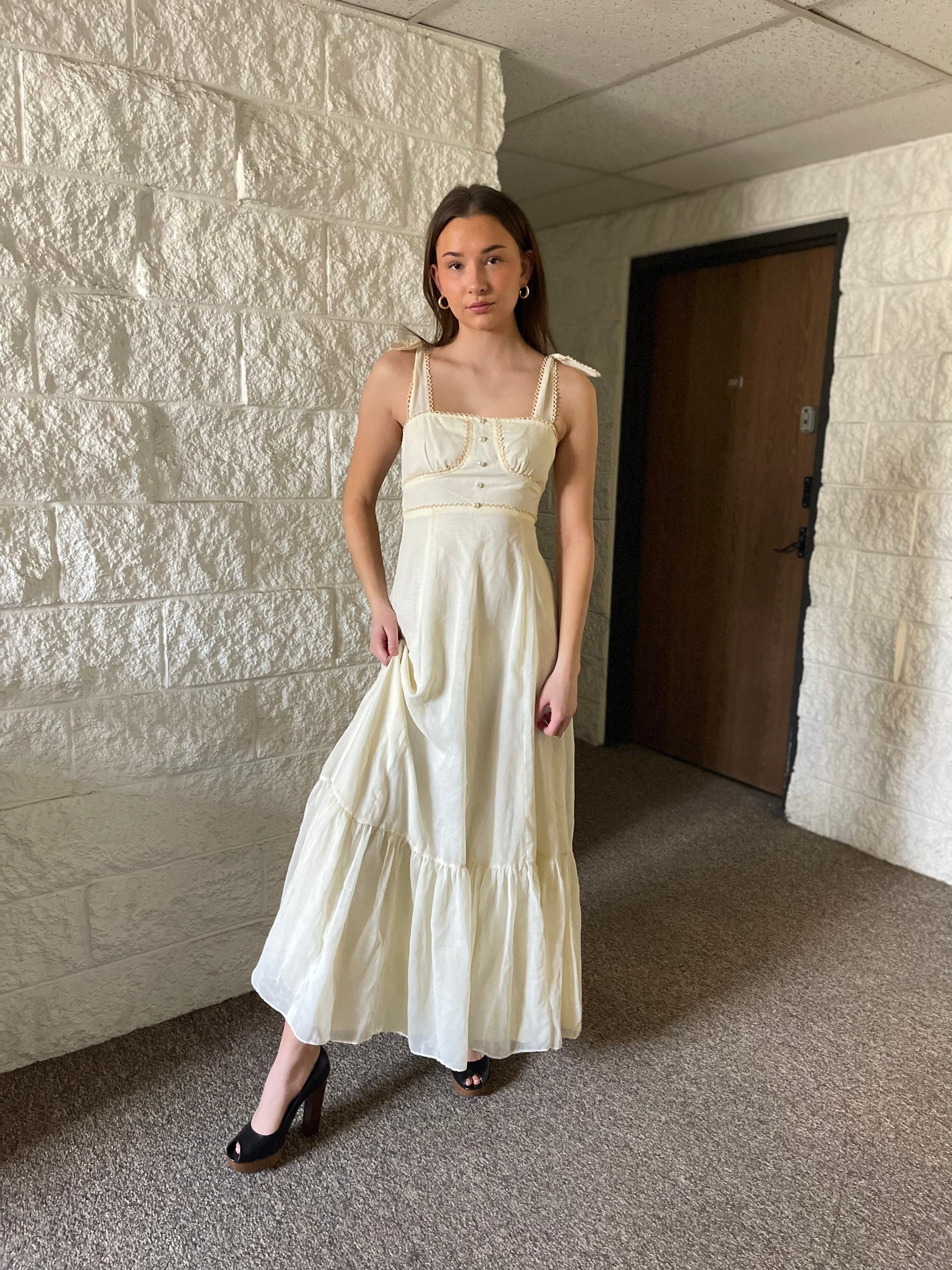 Vintage 1970s Dress Maxi Romantic Ruffle Hem Sun Dress - Etsy