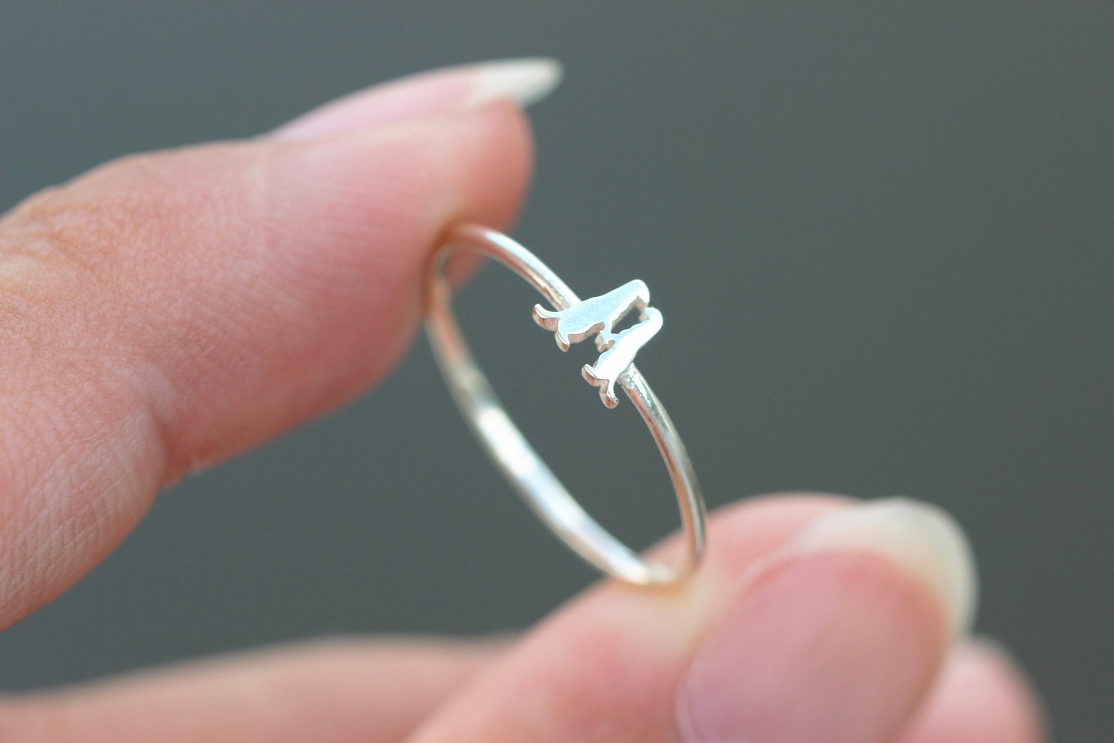 925 Sterling Silver Kiss Otter Ring - Etsy