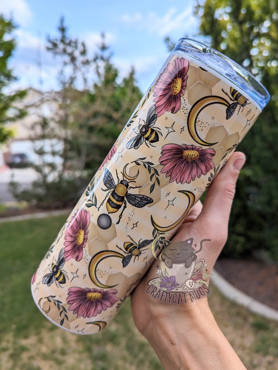 Cottagecore Bee Design Tumbler | Bee Tumbler | Pretty Floral Bee and ...