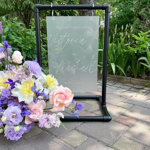 Black Metal Stand for Welcome Sign, Wedding Bar Stand, Welcome to ...