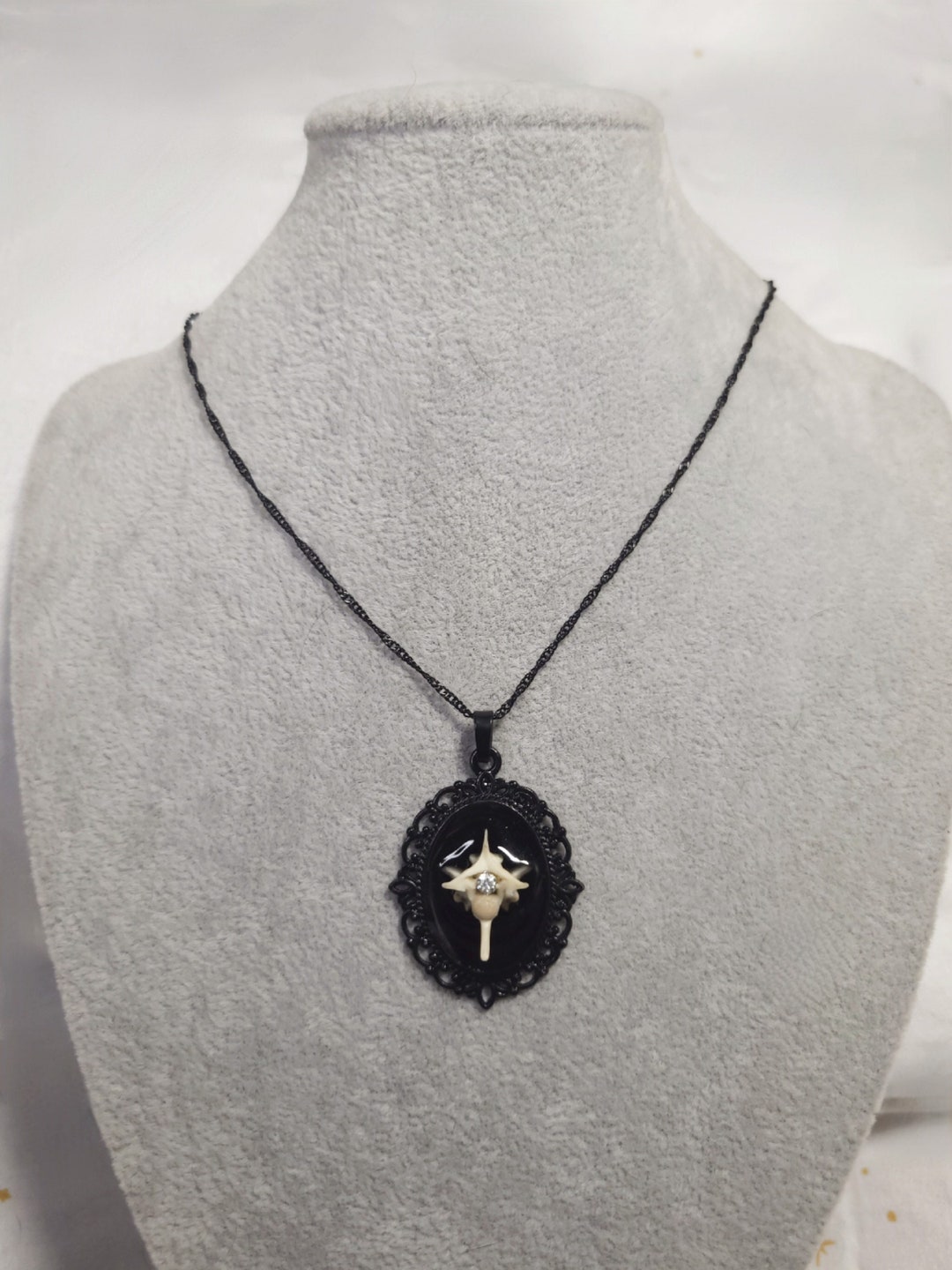 Gothic Pendant, Bone Necklace, Witchy Jewelry, Snake Vertebrae, Bone ...