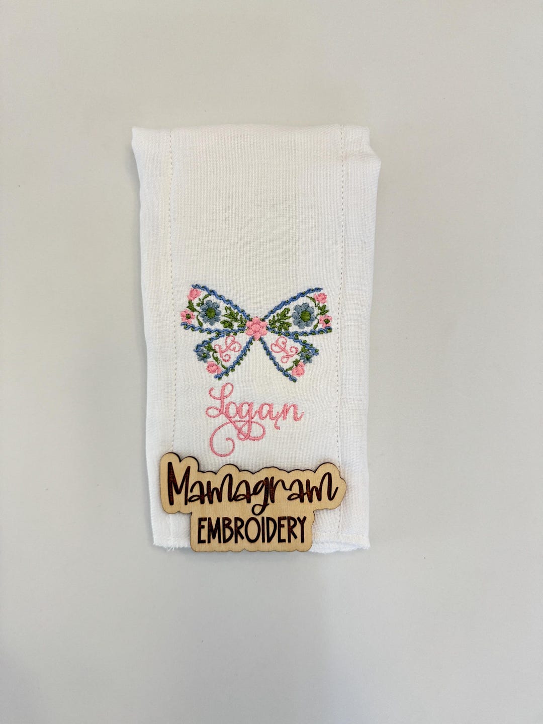 Monogrammed Floral Bow Burp Cloth or Bib - Etsy