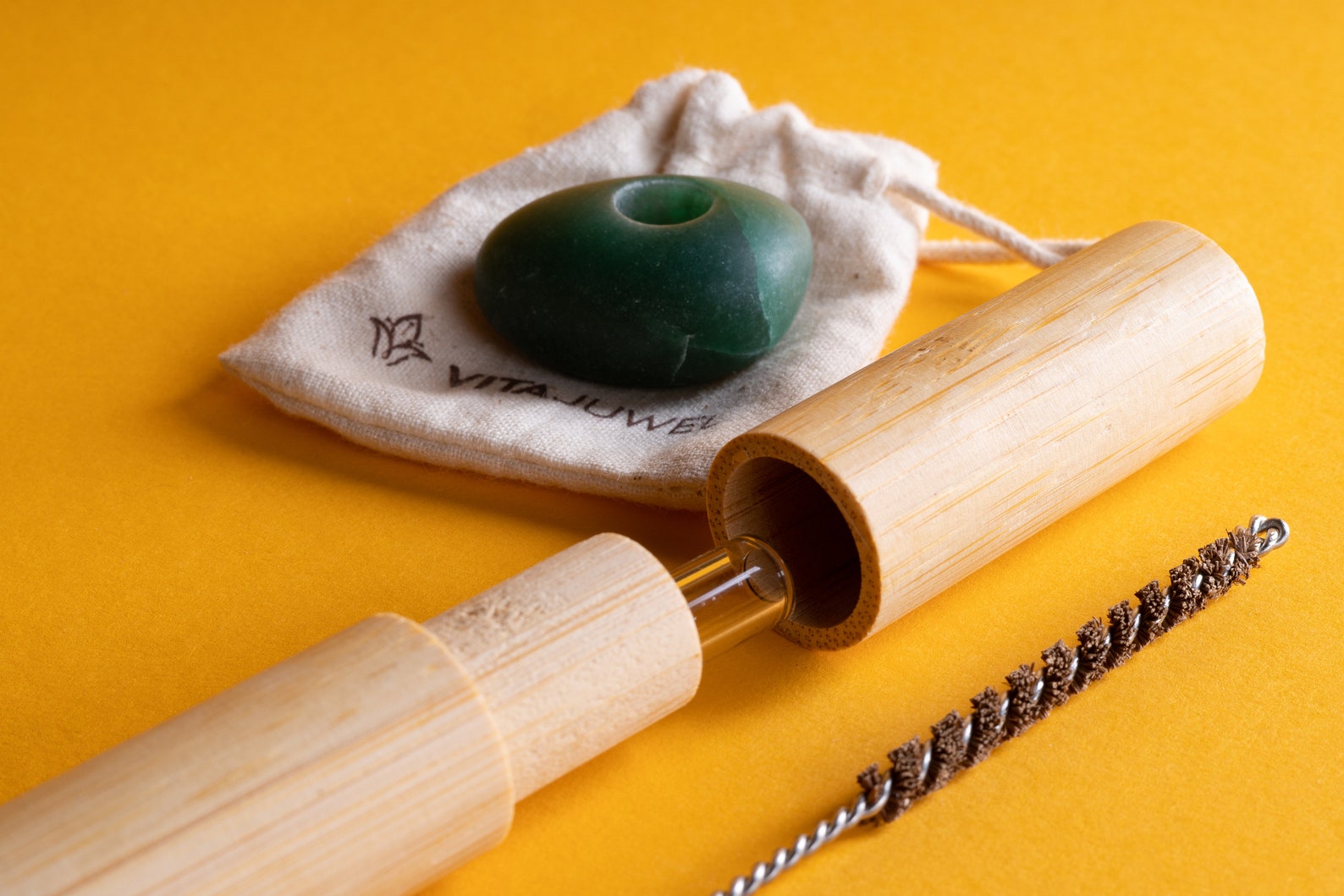 Reusable Glass Crystal Straw by Vitajuwel: Authentic Gemstone, Bamboo ...