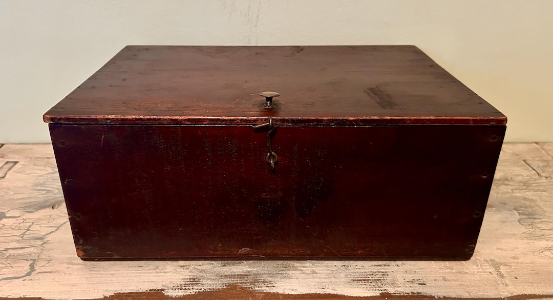 Odd Fellows Box, IOOF Storage Chest, Worcester Massachusetts, Primitive ...