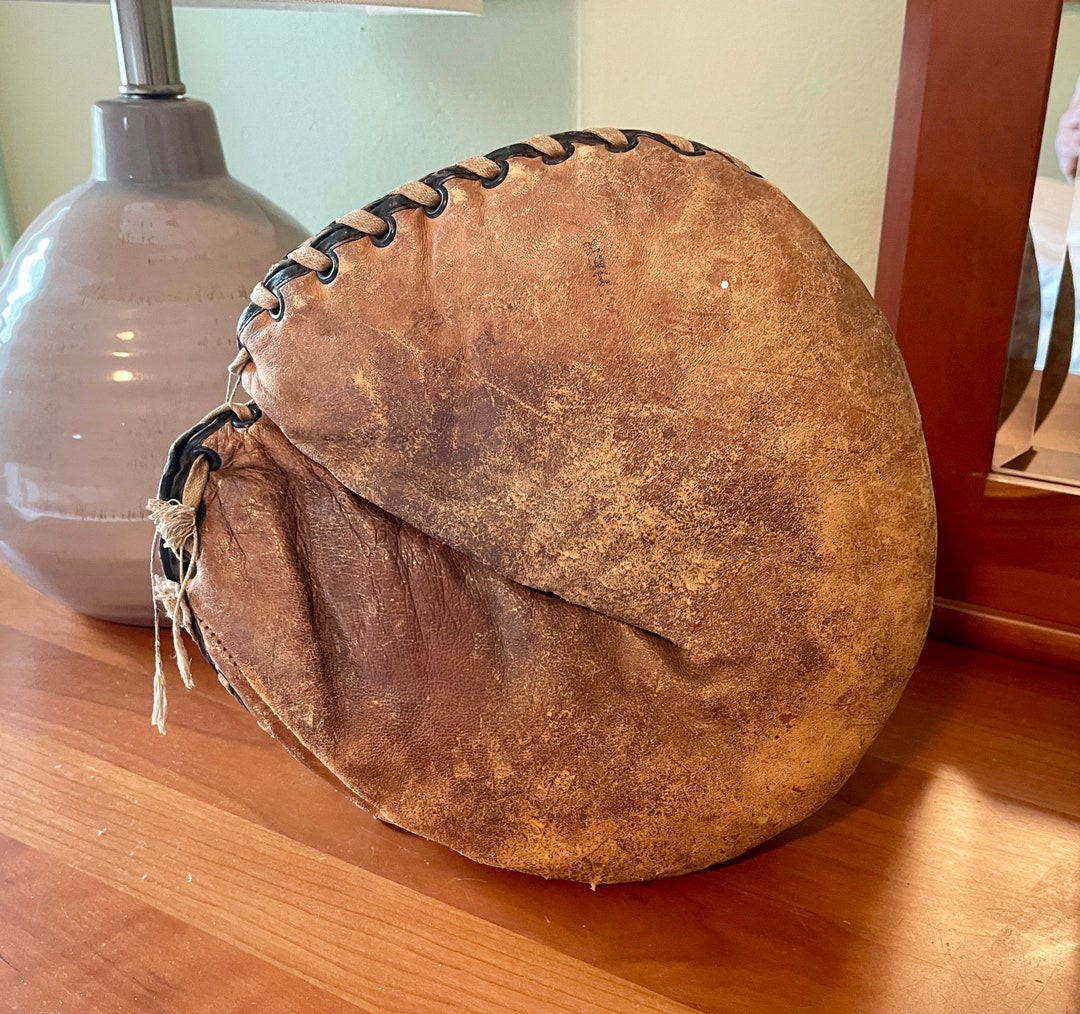 Vintage Catcher's Mitt, Catcher's Mitt, Old Baseball Glove, Old Catcher ...