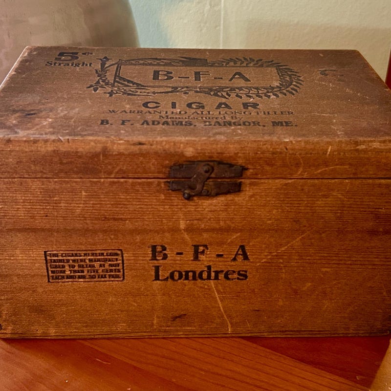 Vintage Cigar Box - Etsy