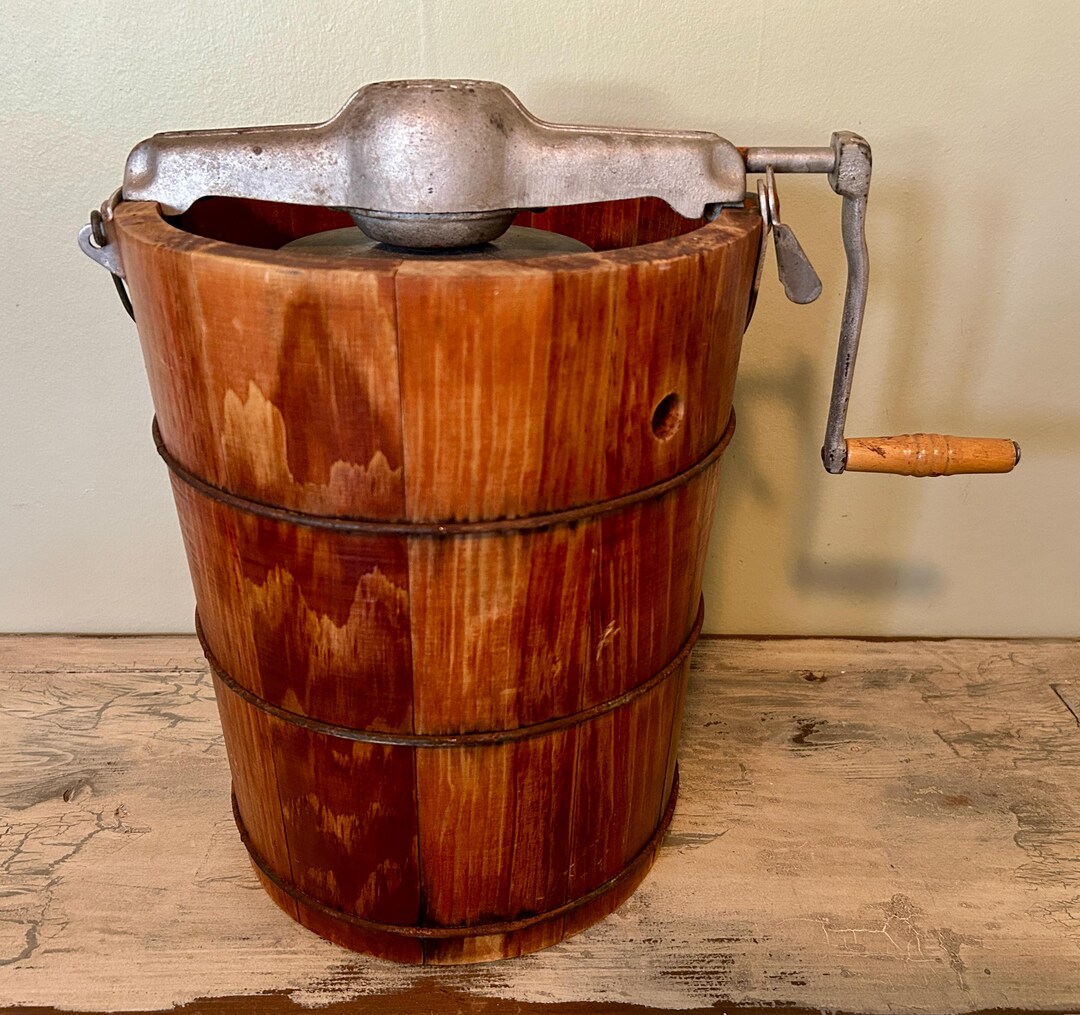 Vintage Ice Cream Maker, White Mountain Ice Cream Freezer, Vintage Ice ...