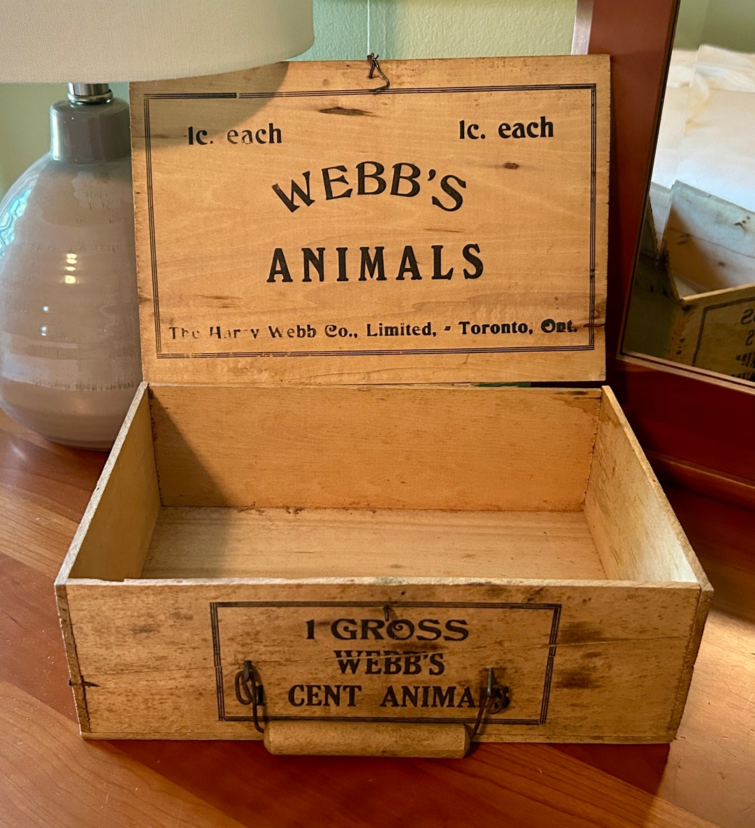 Webb's Animals, Harry Webb Company, Toronto, Small Toy Box, Kitchen ...