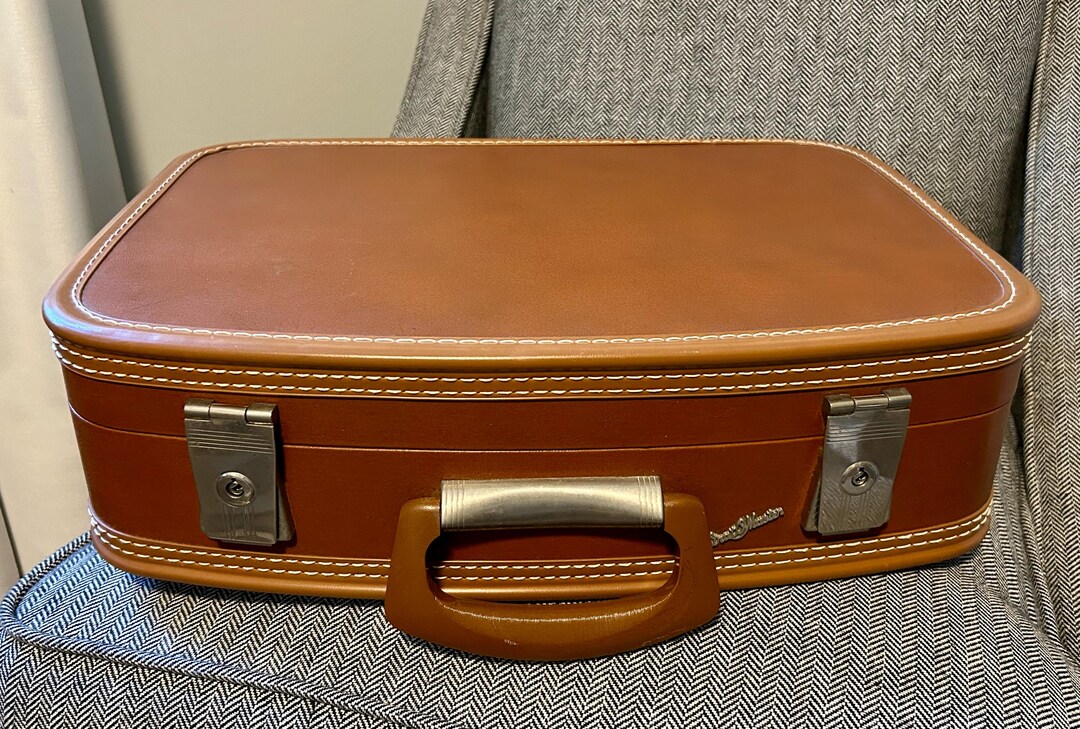 Vintage Suitcase, Vintage Luggage, Suitcase, Luggage, Tan Luggage, Old ...