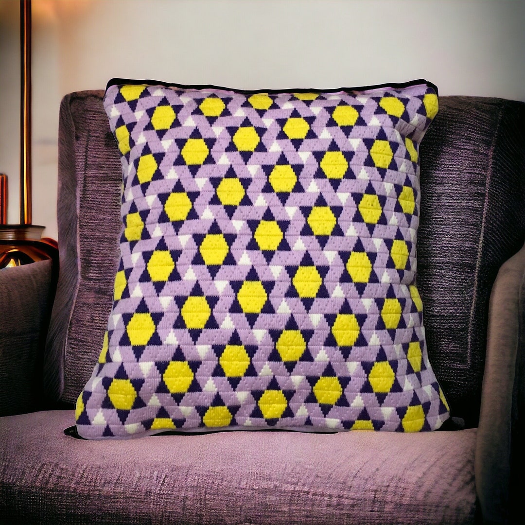Geometric Pattern Needlepoint Cushion, Decorative Pillow for Couch ...