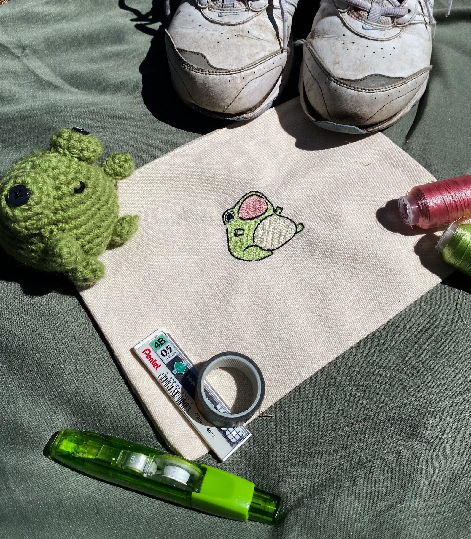 Frog Pencil Pouch Embroidered Embroidery Froggy Coin Purse - Etsy