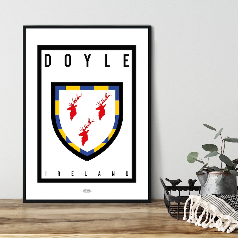 DOYLE Family Coat of Arms - Etsy