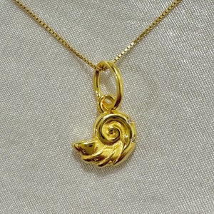 Ursula Nautilus Shell Necklace - Etsy Canada
