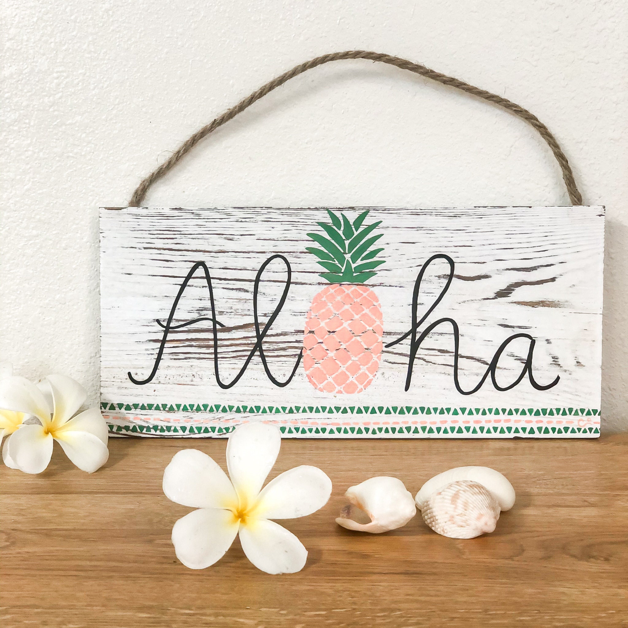 Aloha Welcome Sign, Hand Painted Pineapple Welcome Sign, Wooden Sign ...