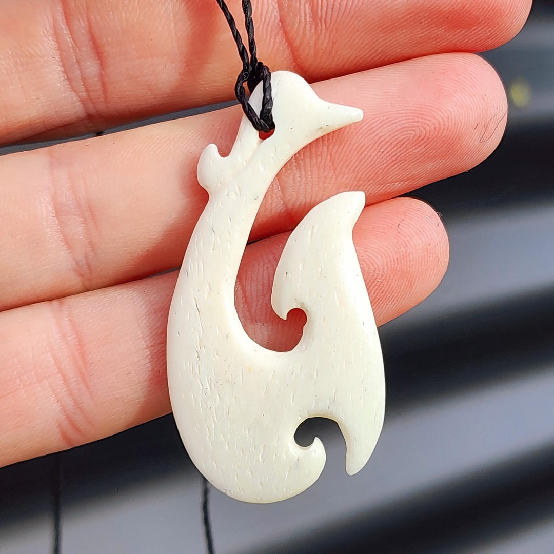 Natural Hand Carved Maori Bone Carving Pendant Necklace - Manaia - Etsy