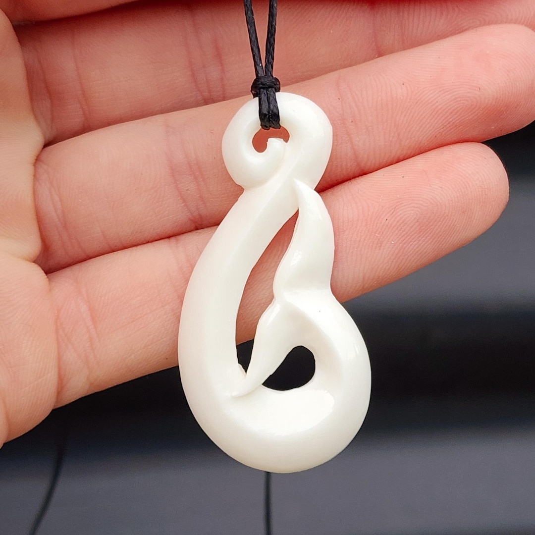Natural Hand Carved Maori Bone Carving Pendant Necklace - Whale Tail ...