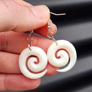 Natural Hand Carved Maori Bone Carving Earrings - Koru - Etsy