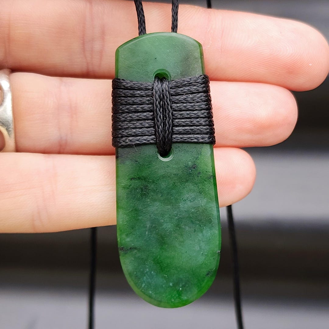 NZ Greenstone Pounamu Toki Pendant Necklace N83 - Etsy