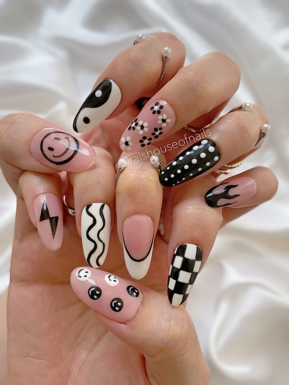 Mooie Nagelontwerpen Voor De Zomer Doonails De Grootste Nageltrends