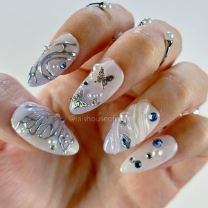 Silver Y2K Press on Nails, Metallic Nails, Chrome Nails, Butterfly ...