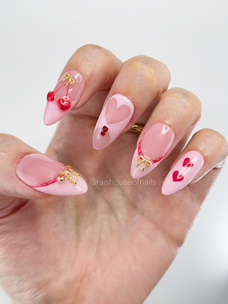 Valentinstag Luxus Press on Nails | Rosa Kirschnägel mit ...