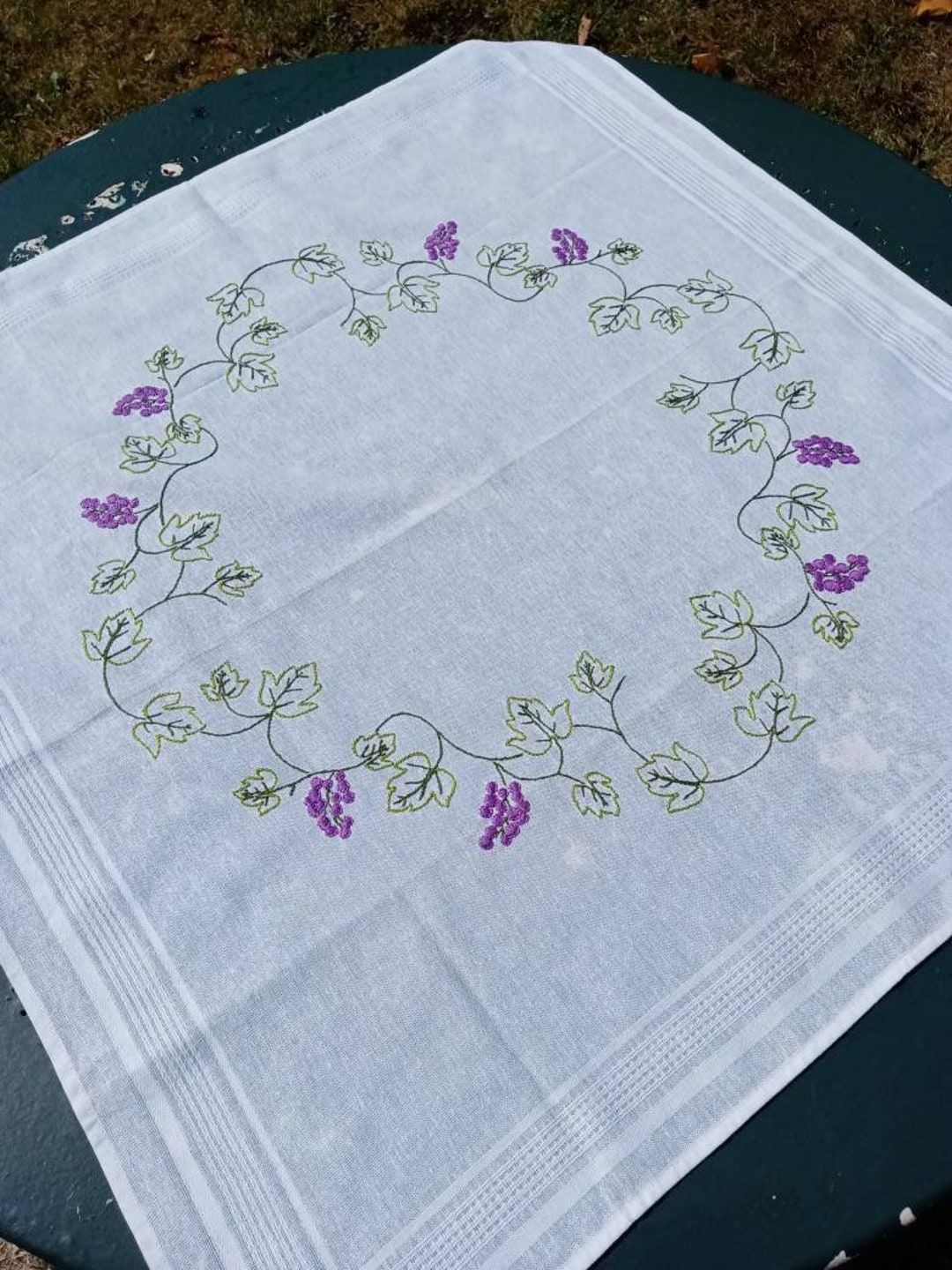 Vintage French Hand-embroidered Tea Tablecloth Decorated With Grapes - Etsy