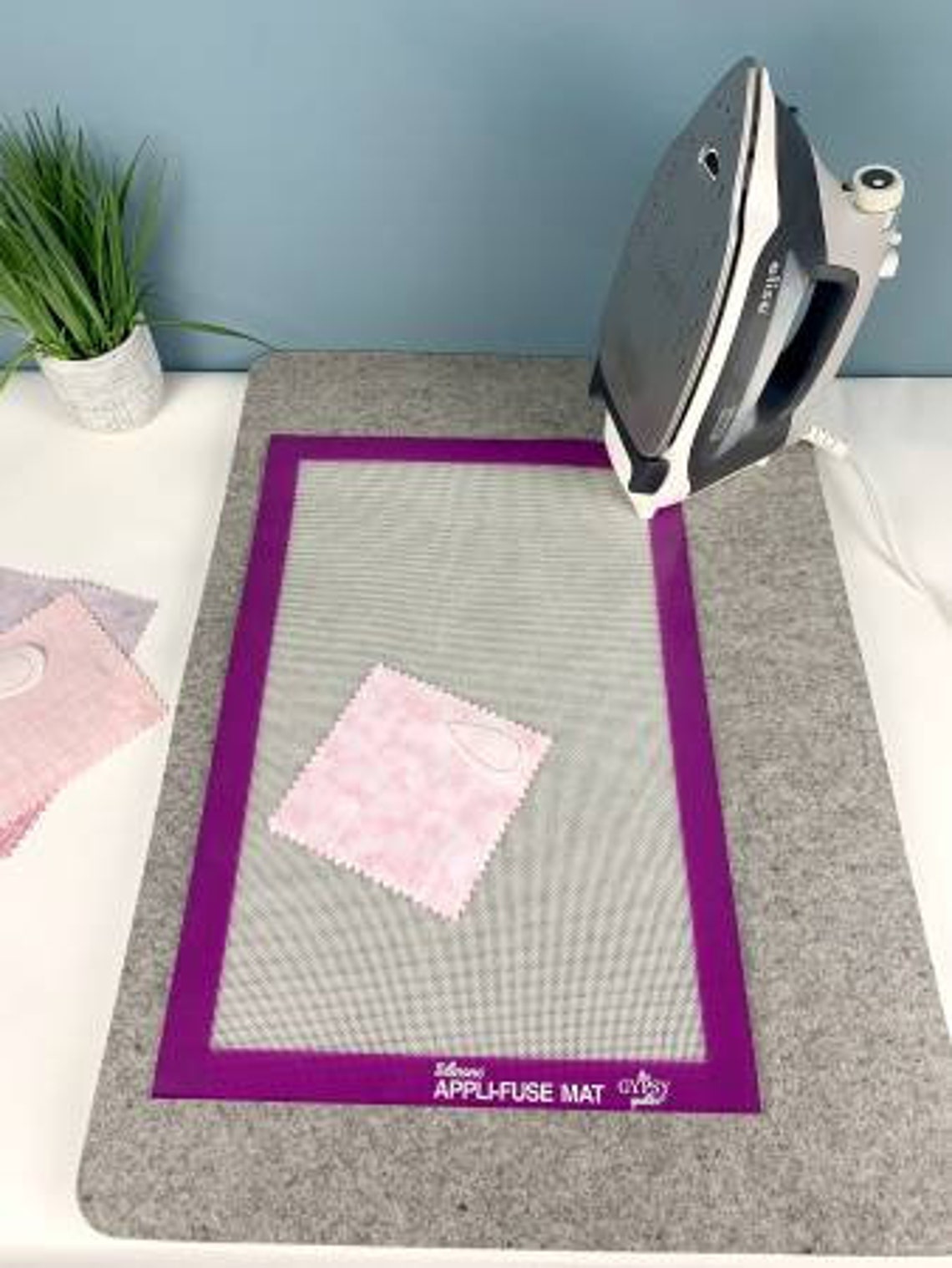 Pepper Dots 692-261 by Loralie Design | Etsy