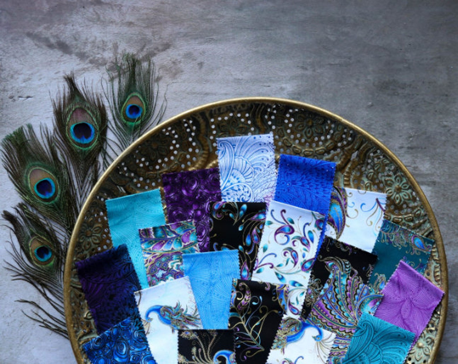 Peacock Flourish Large Metallic Floating Feather by Benartex | Etsy