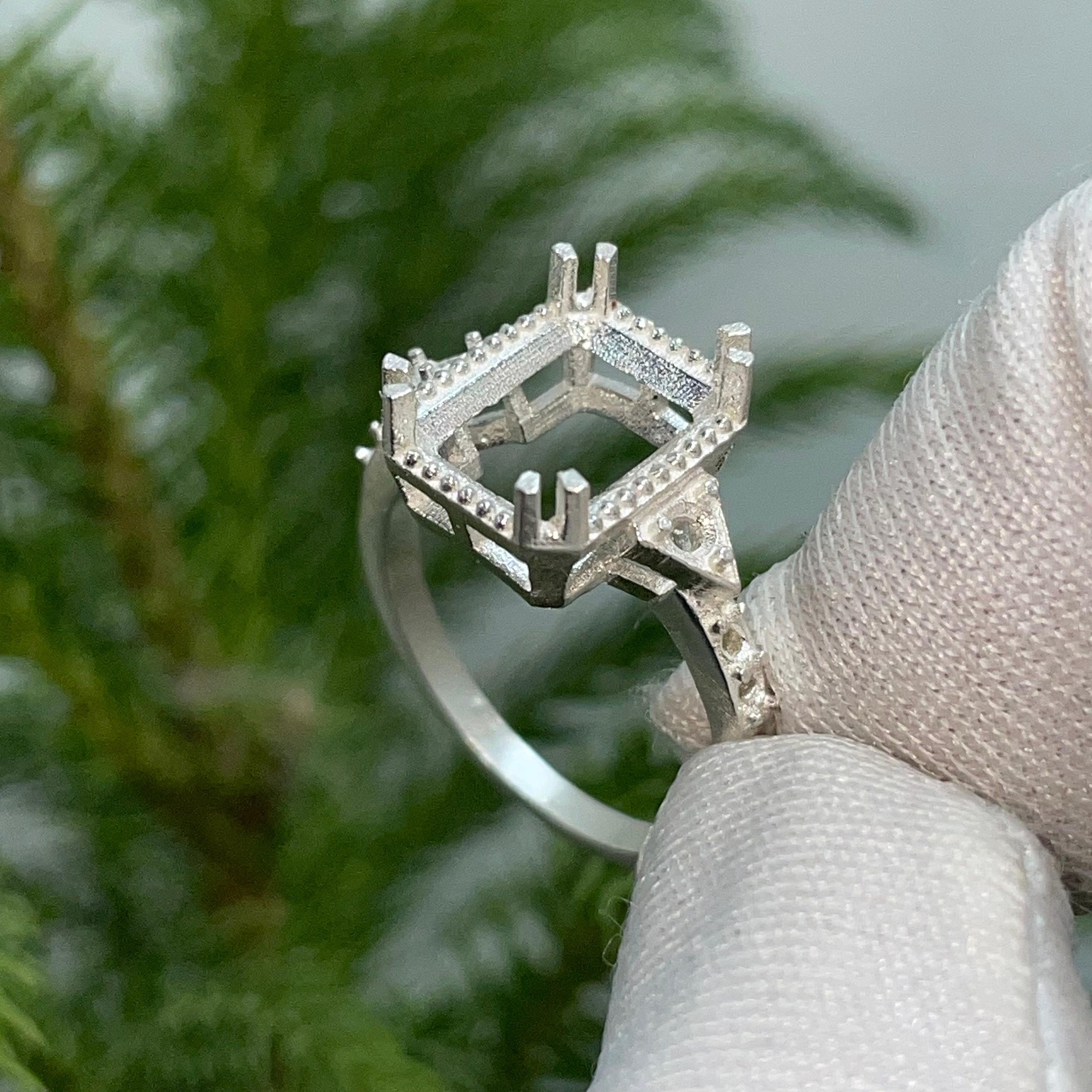 925 Sterling Silver Collet Ring/8 Claw Prongs//for Emerald Cut ...