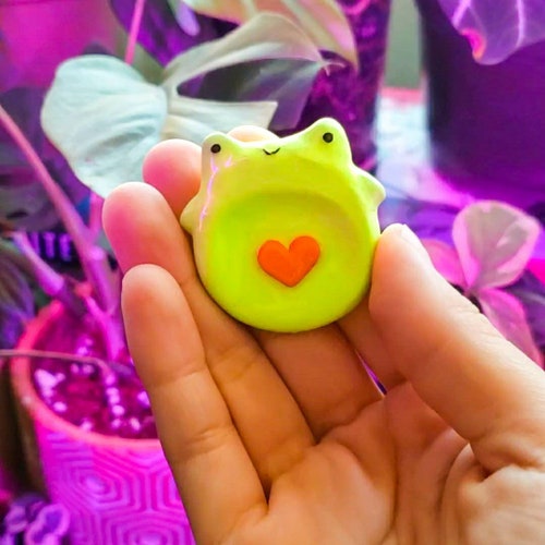 Worry Stone Froggy Friend - Etsy