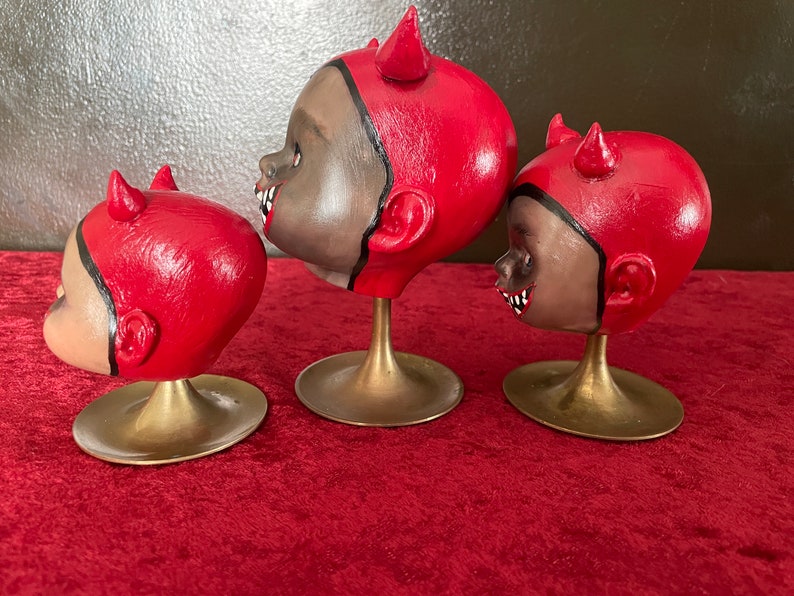 The Three Little Devils Doll Heads Halloween Creepy Horror Smile Scary ...