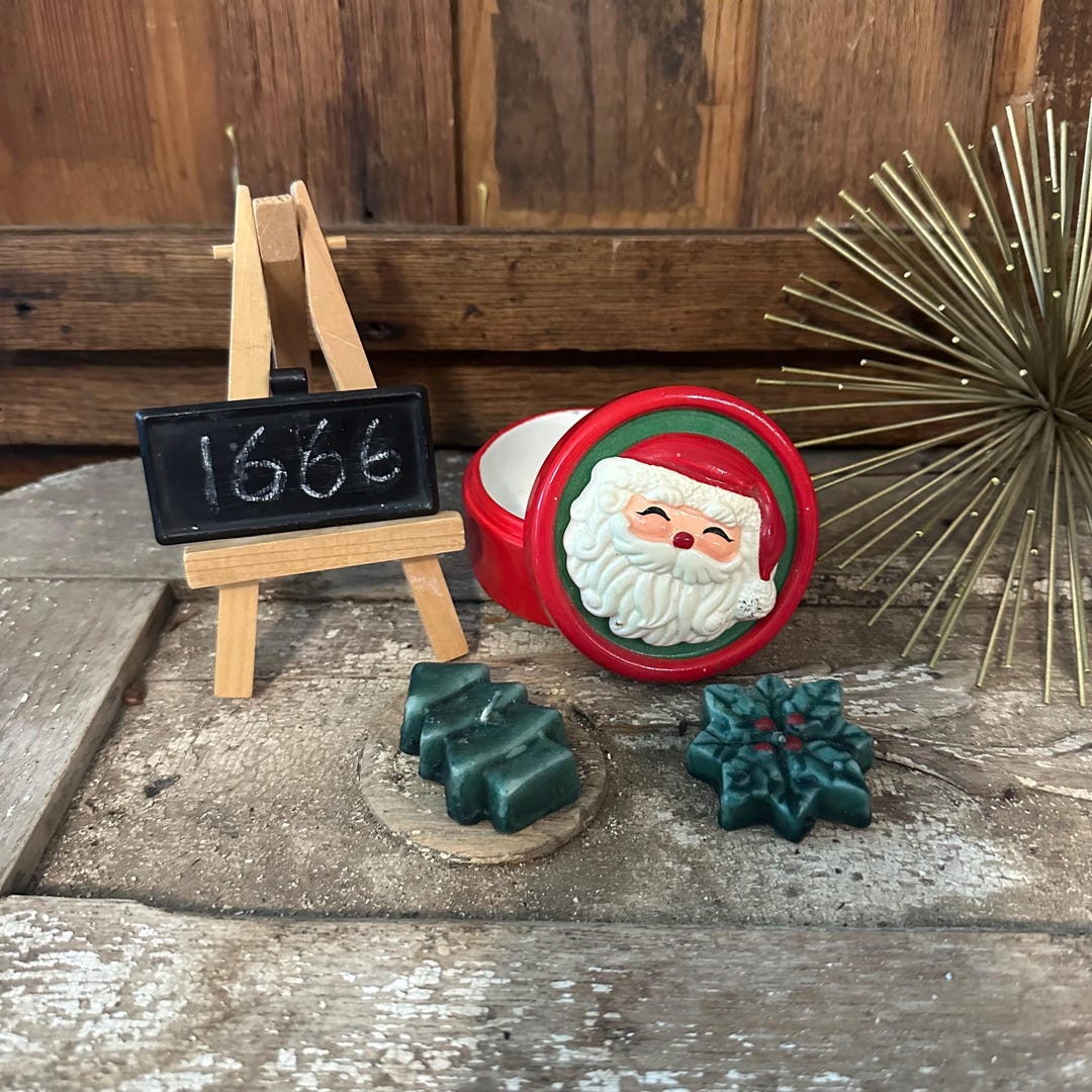 Hallmark Santa Clause Covered Trinket Gosh With Holiday Candles, Covered Christmas Ring Holder ...