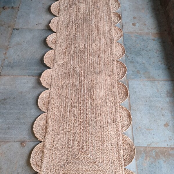 Scalloped Rug - Etsy