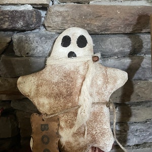 Primitive Grungy Ghost Ornie - Primitive Halloween Decor - Boo - Ghosts ...