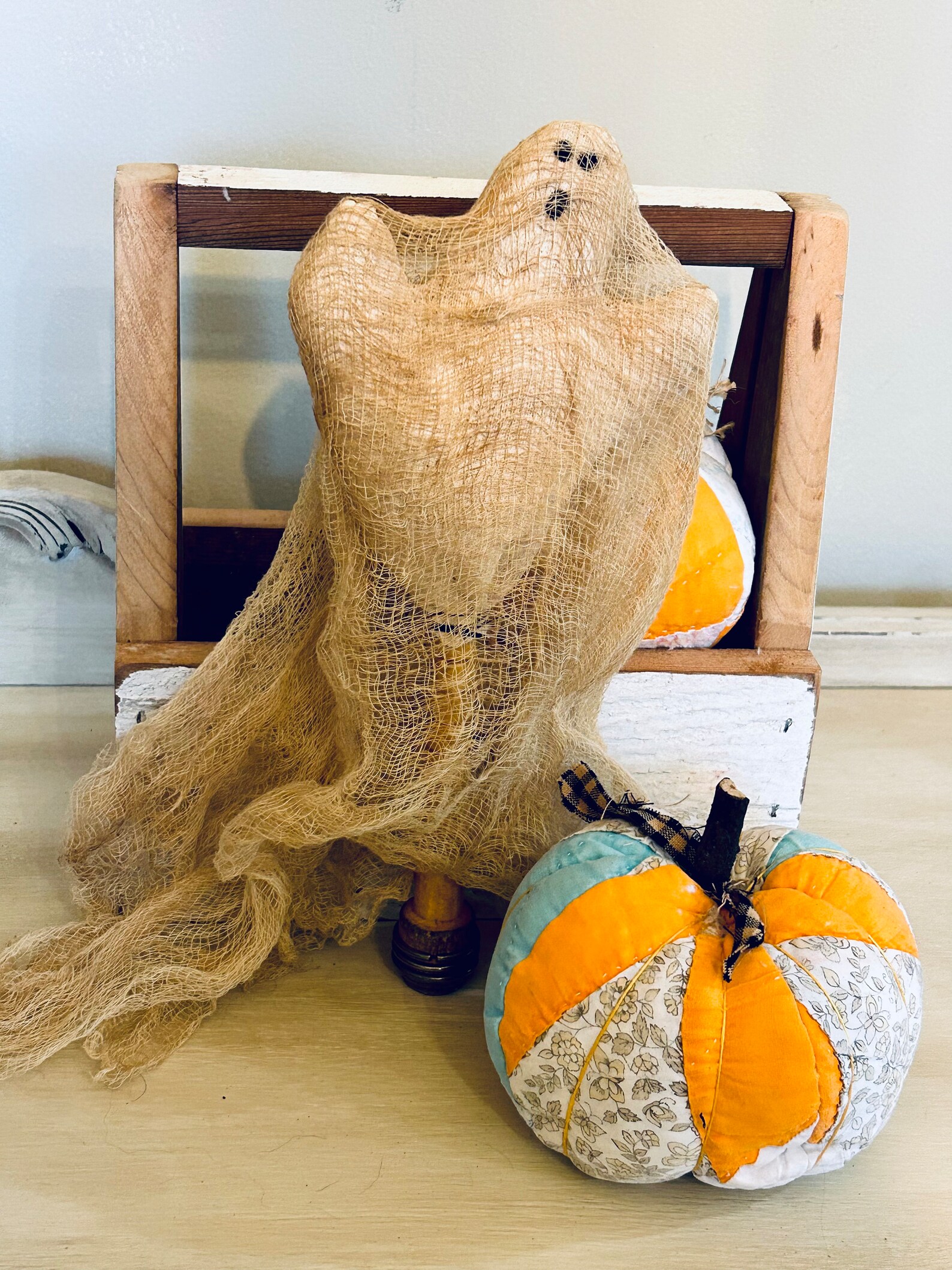 Primitive Halloween Ghost With Bobbin, Primitive Farmhouse Halloween ...