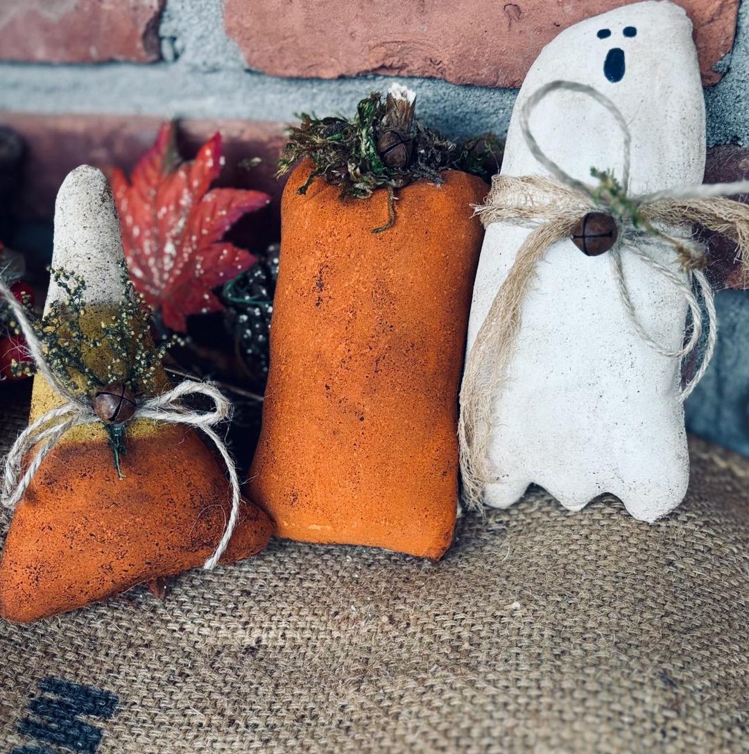 Primitive Halloween Pumpkin Ghost Candy Corn Bowl Fillers, Halloween ...