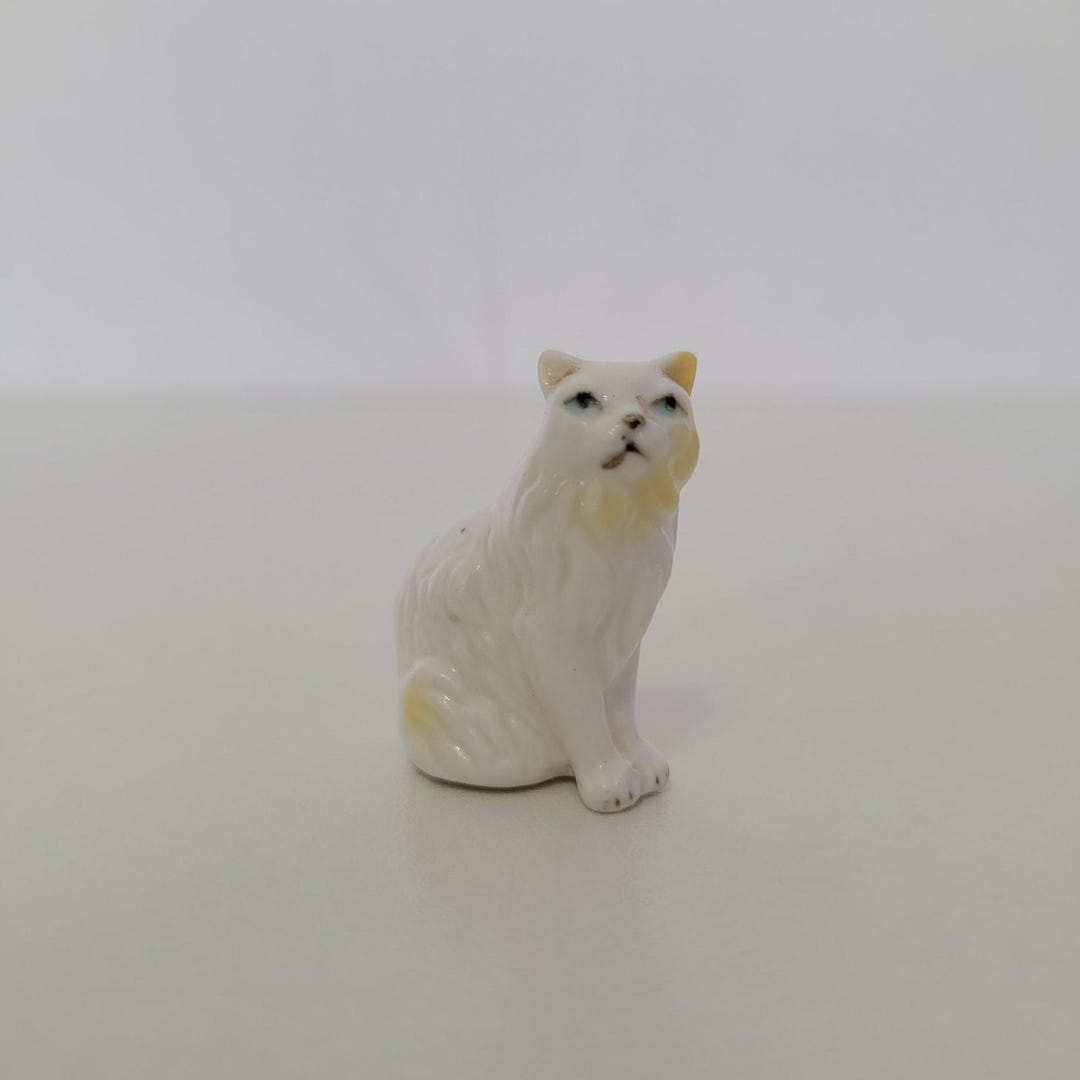 Vintage Miniature Bone China Cat, White, 1.5