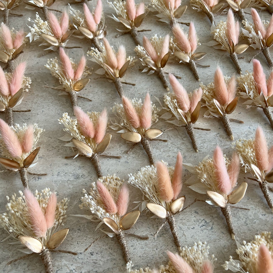 Dried Flower Buttonholes / Boutonnière / Boho Buttonhole / Ivory Dried ...
