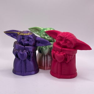 Baby Grogu Holding Heart 3D Printed - Etsy