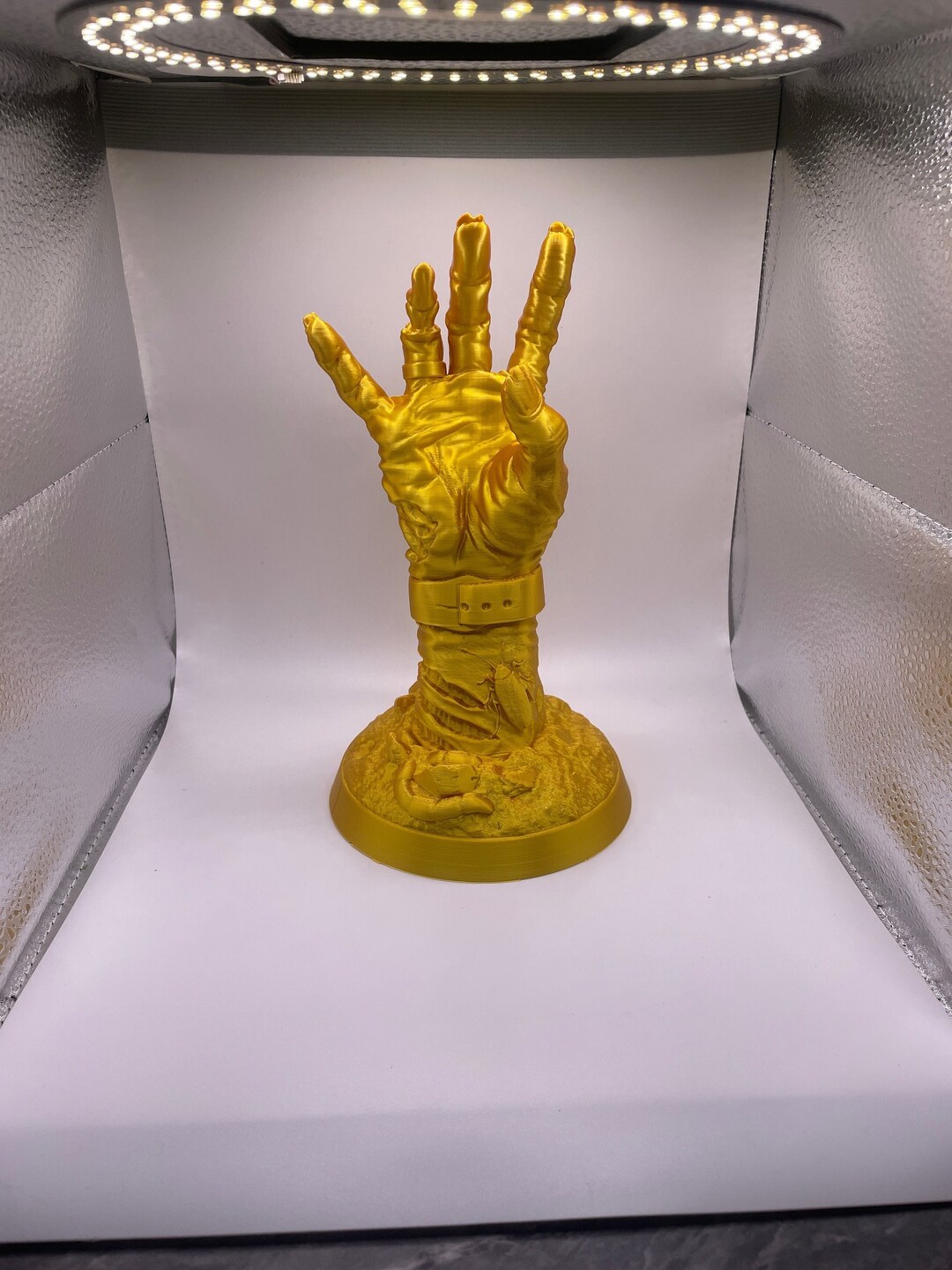 Zombie Hand Controller Holder 3D Printed - Etsy