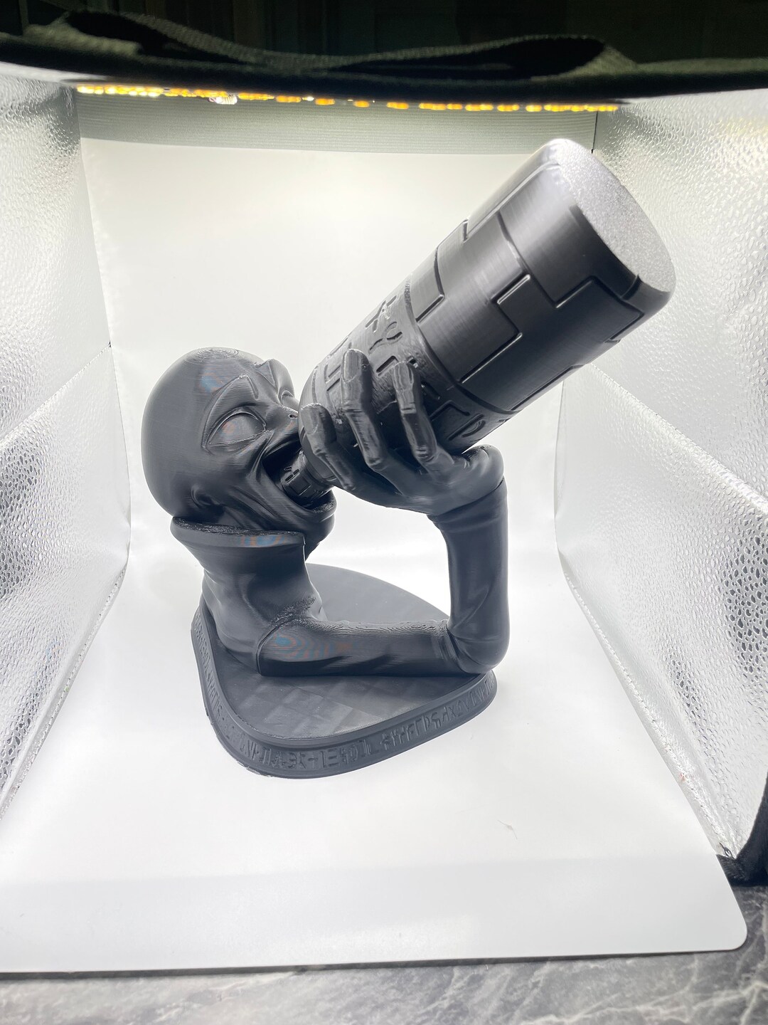 Alien Wine Bottle Holder 3D Printed - Etsy