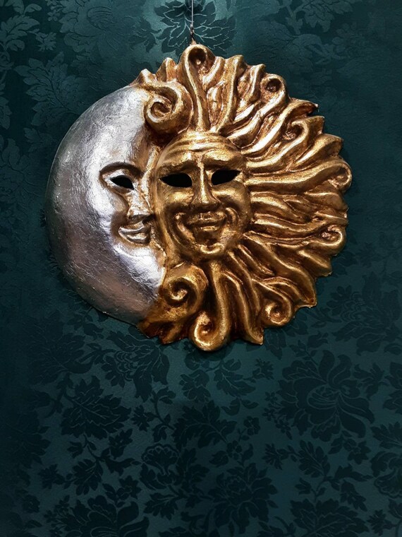 Sole Luna Venetian mask in cartapesta size Large Gold-Silver | Etsy