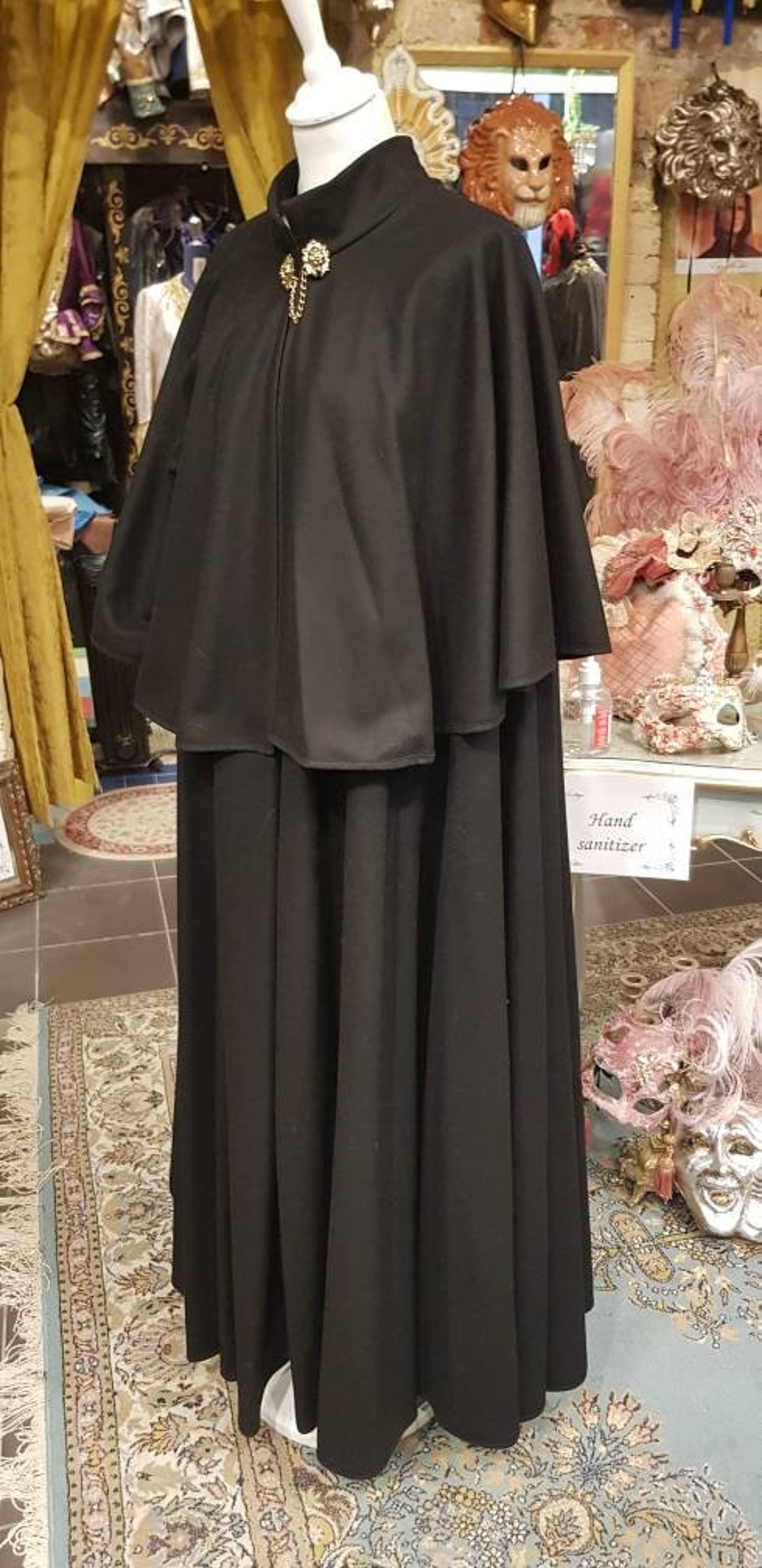 Tabarro Venetian mantle for men in heavy cloth made entirely | Etsy