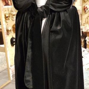 Domino Cloak in Very Warm Handmade Velvet, Hand Made, Velvet Cape ...