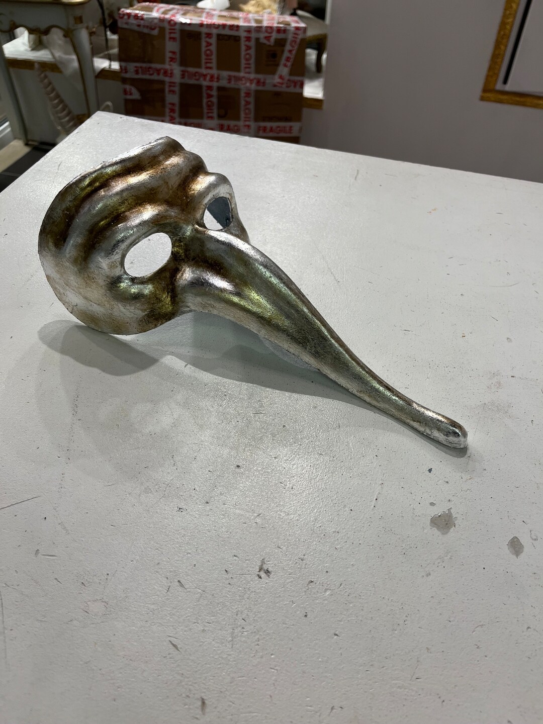 Venetian Mask Scaramouche Commedia Dell Arte in Papier-mâché With Gold ...