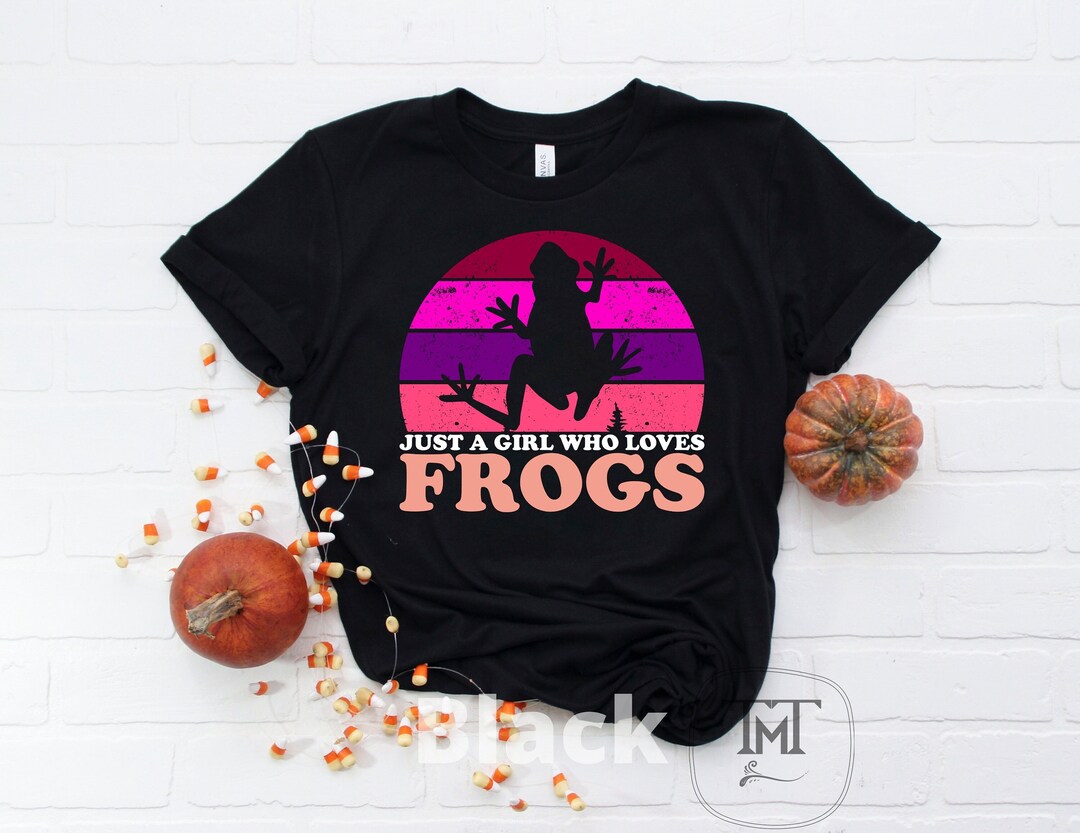 Just A Girl Who Loves Frogs Shirt, Frog Sunset Shirt, Frog Shirt, Frog ...